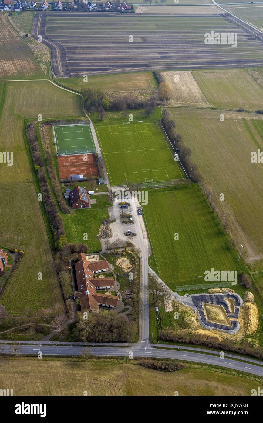 Aerial view, catholic kindergarten St. Albertus with construction site ...