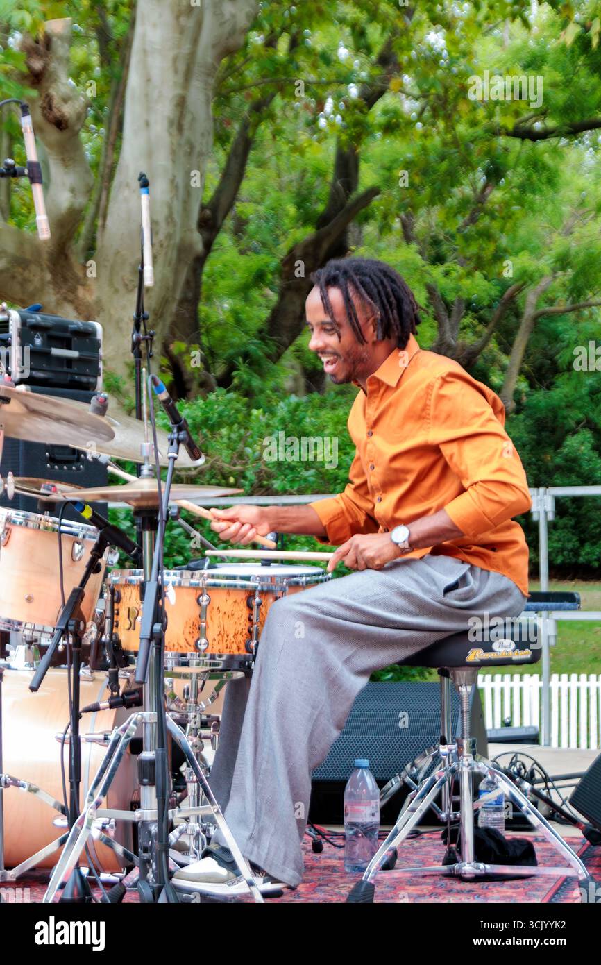 Laura Prince in concert for the Invitations Festival. Chateau de La ...