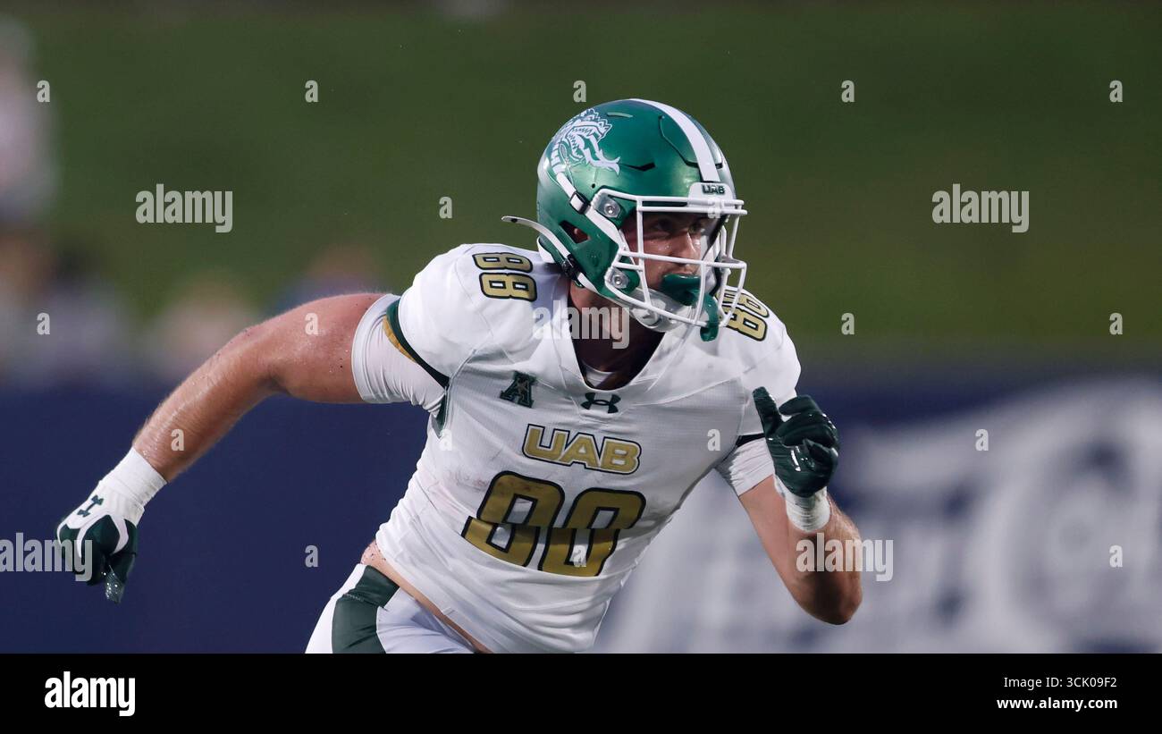 UAB tight end J.C. Sivley (88) during an NCAA football game against ...