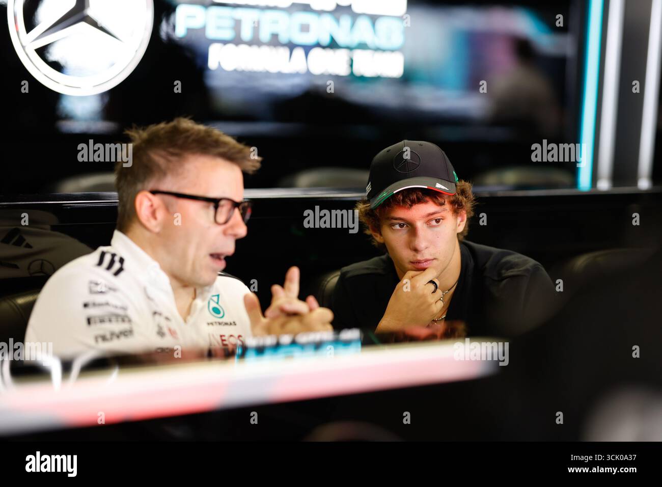 BONNINGTON Peter, Race engineer of Mercedes AMG F1 Team, portrait KIMI ...