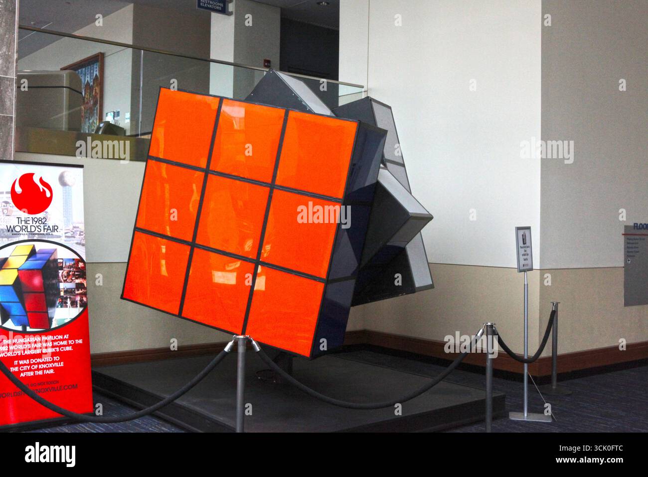A view of the world's largest Rubik's Cube in Knoxville, Tennessee ...