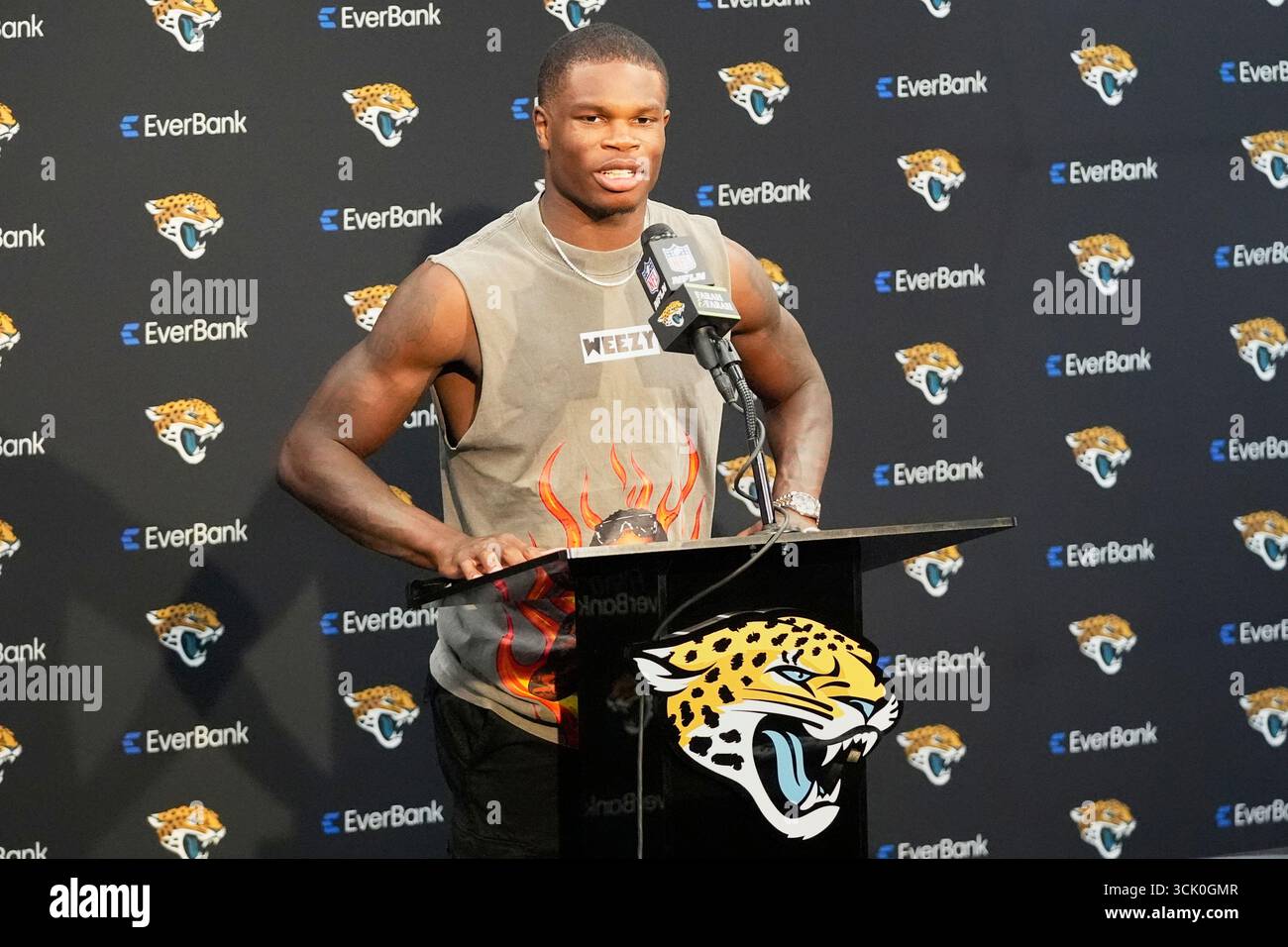 Jacksonville Jaguars wide receiver Travis Hunter speaks at a news ...