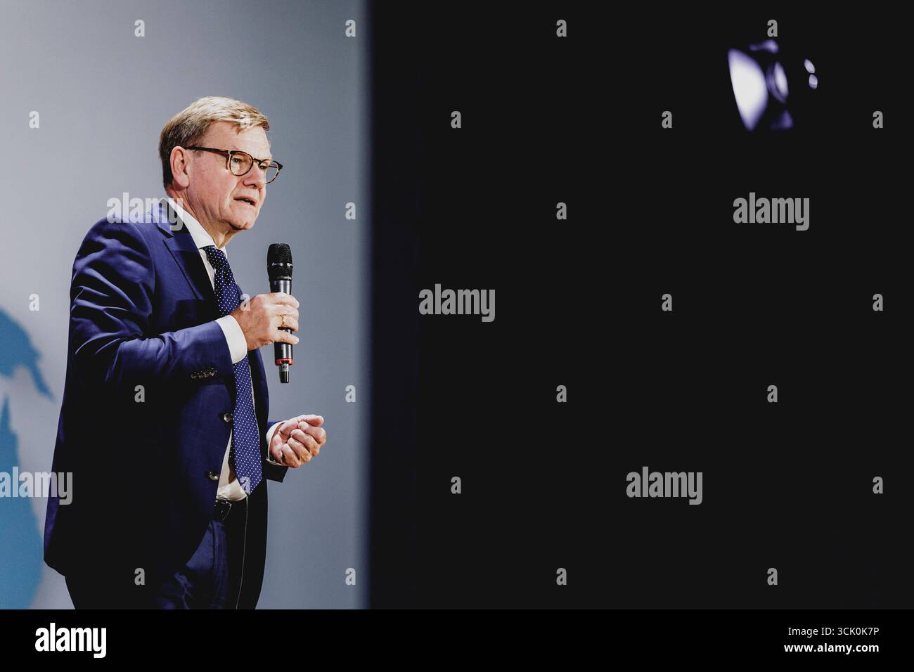 Johann Wadephul (CDU), Federal Foreign Minister, photographed at the Conference of the Heads of ...