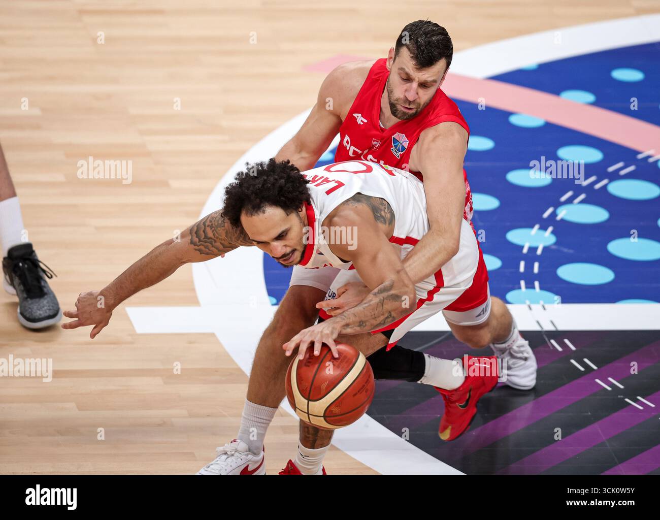 RIGA, LATVIA - SEPTEMBER 09: Shane Larkin of Turkiye, Kamil Laczynski ...