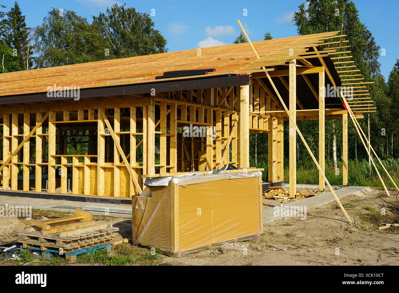 Icf construction process hi-res stock photography and images - Alamy