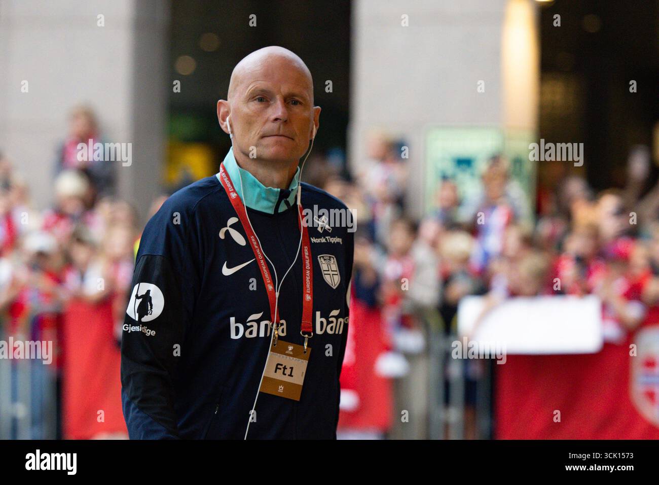 Oslo, Norway. 09th Sep, 2025. Head coach of Norway Stale Solbakken are ...