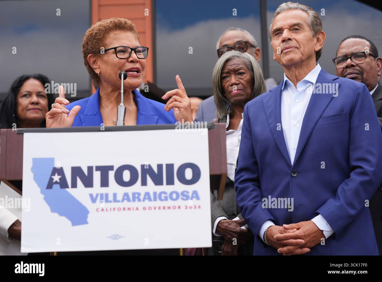 Mayor Karen Bass, left, endorses Antonio Villaraigosa, right, for ...