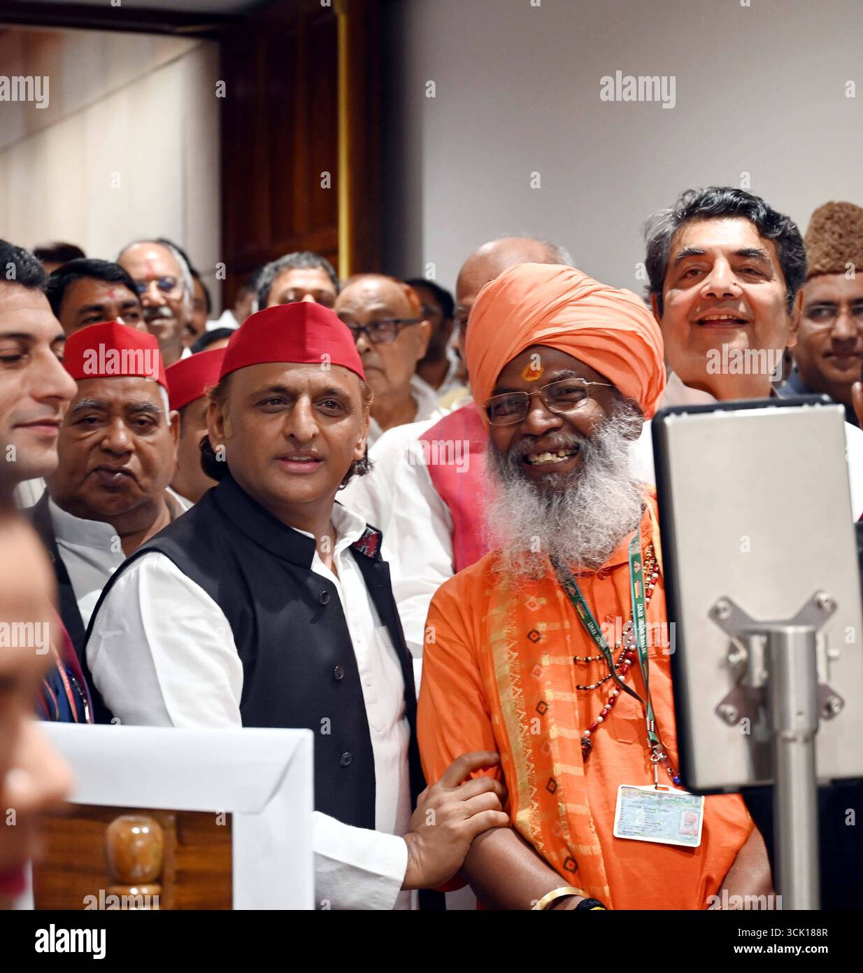 Maharaj cast hi-res stock photography and images - Alamy