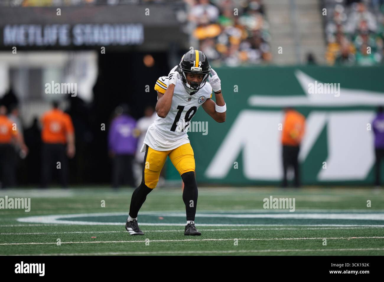 Pittsburgh Steelers' Calvin Austin III plays during an NFL football ...