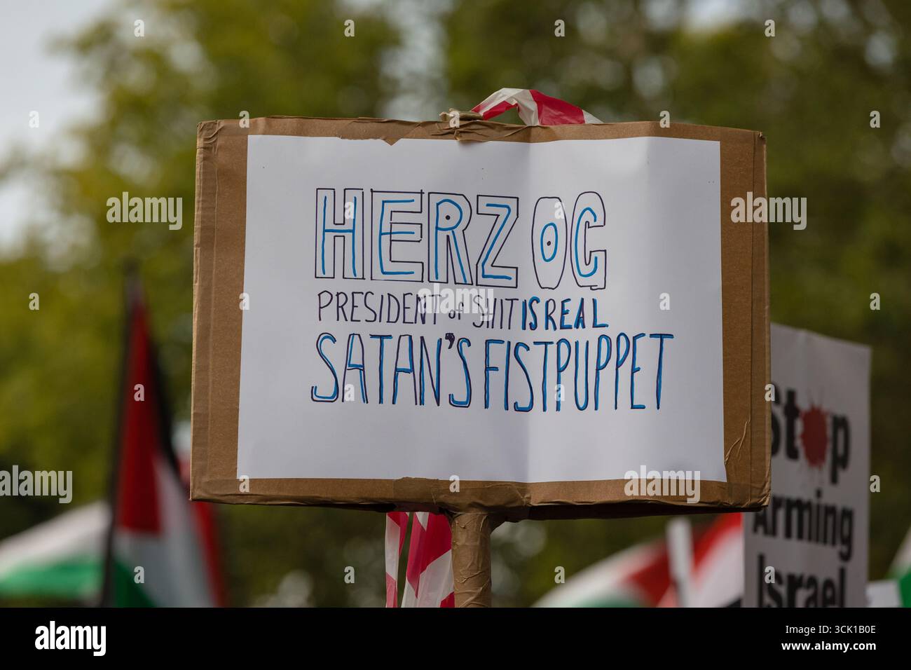 LONDON, UK - 09 Sep 2025: Activists protest outside the ExCeL Centre in ...