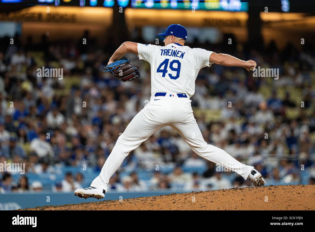 Los Angeles Dodgers pitcher Blake Treinen (49) throws during a MLB game ...