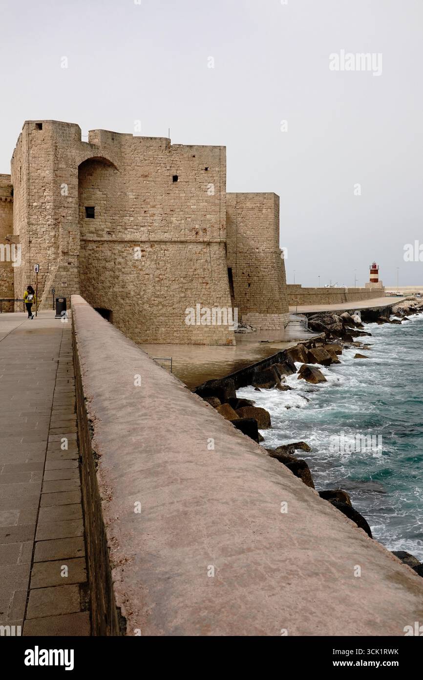 Castello carlo quinto hi-res stock photography and images - Alamy