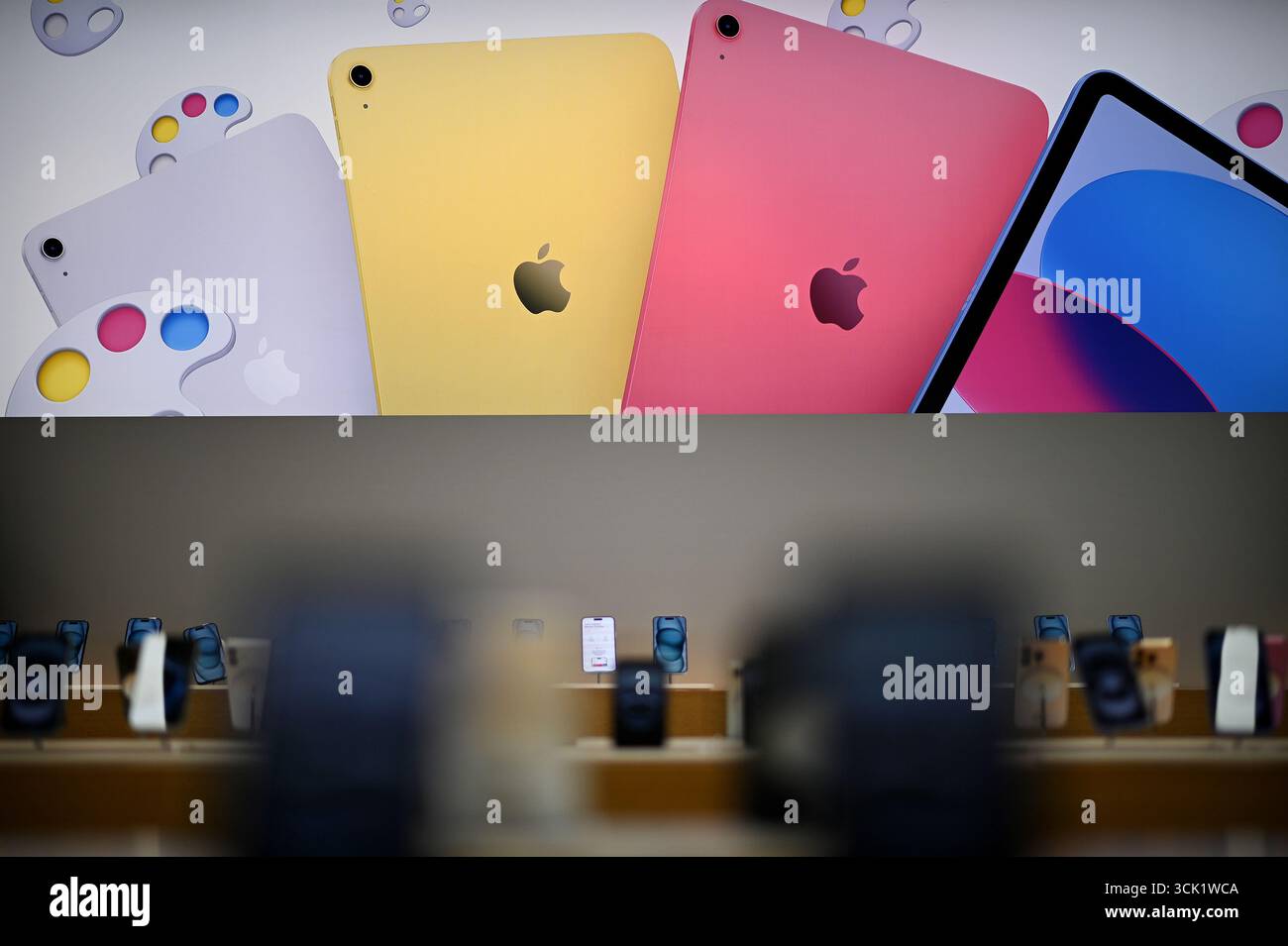 Apple iPhones on display at an Apple retail store, New York, NY ...