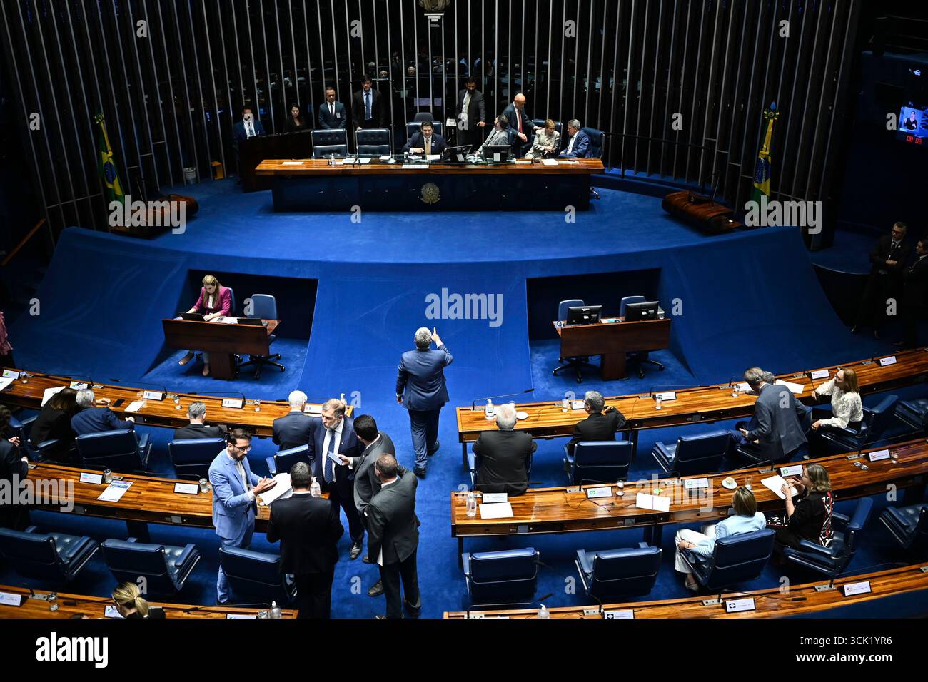 The Senate votes on Bill No. 2,628, called "ECA Digital", against the ...