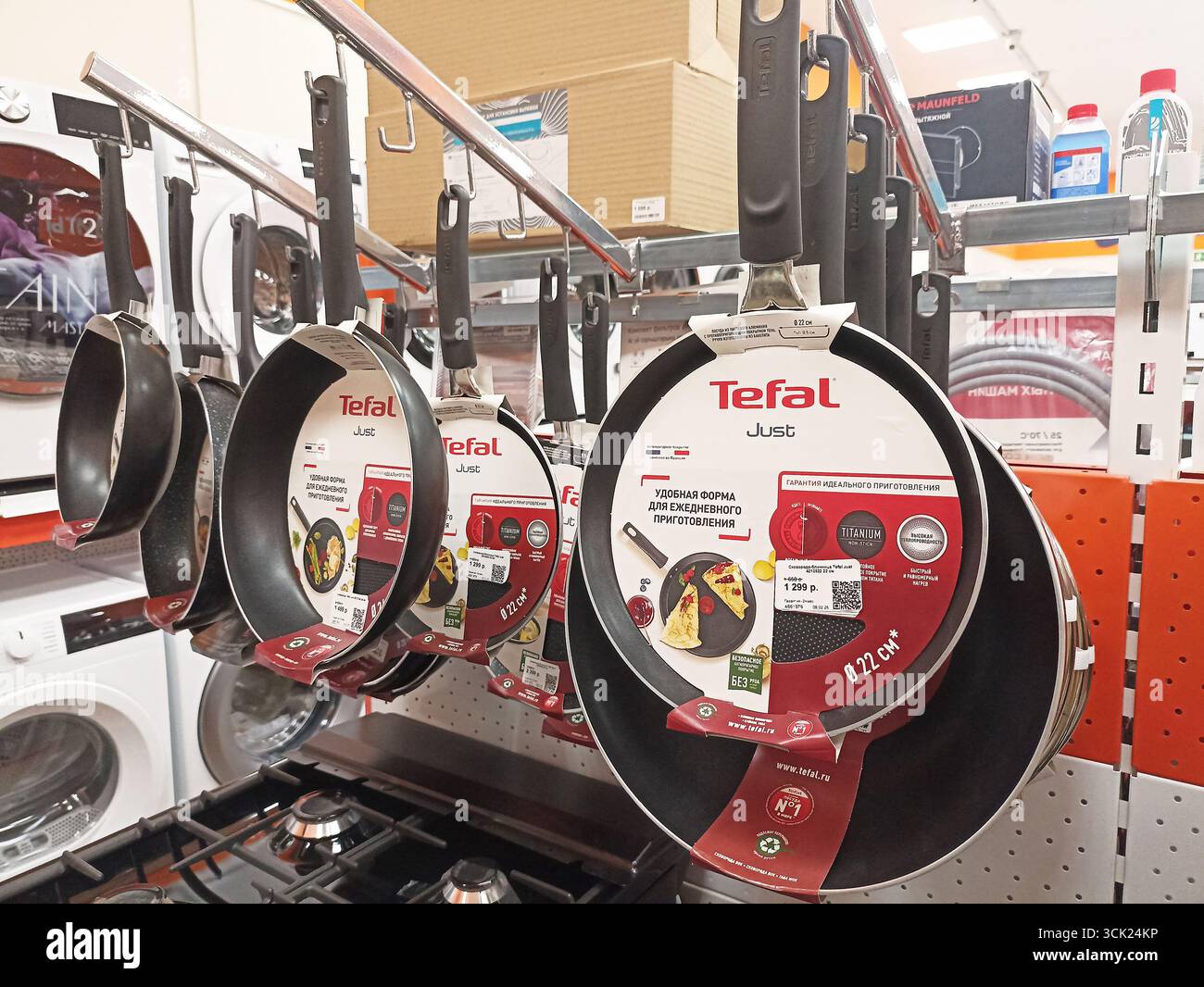 Tefal pans hi-res stock photography and images - Alamy