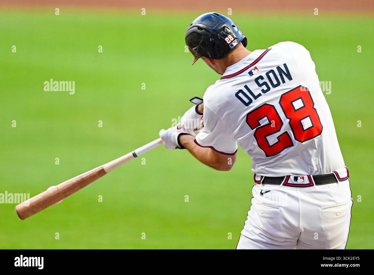 ATLANTA, GA - SEPTEMBER 09: Atlanta first baseman Matt Olson (28 ...