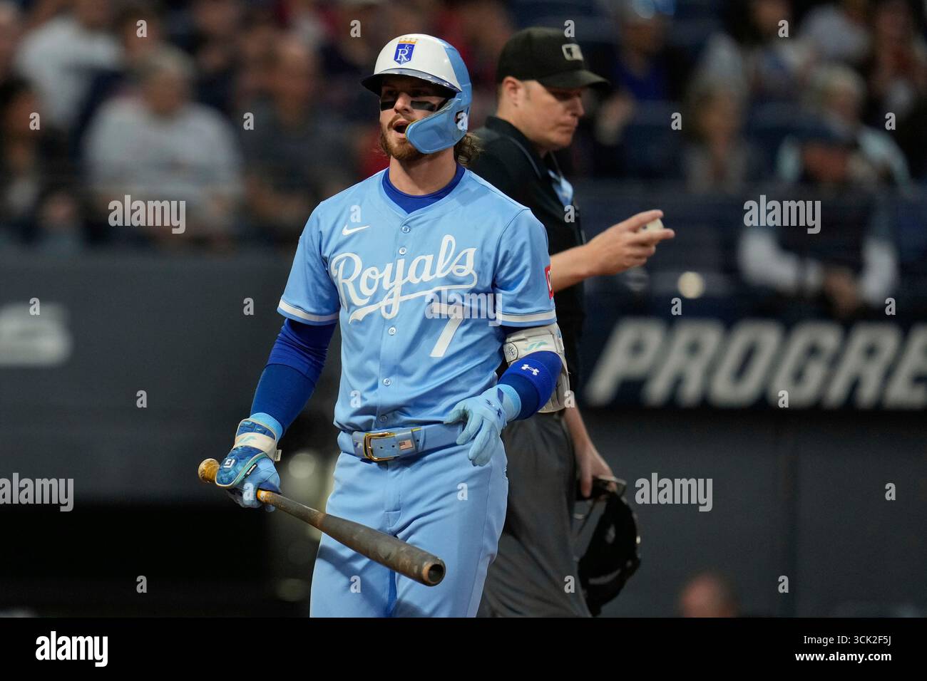 Kansas City Royals' Bobby Witt Jr. (7) walks off the field after ...