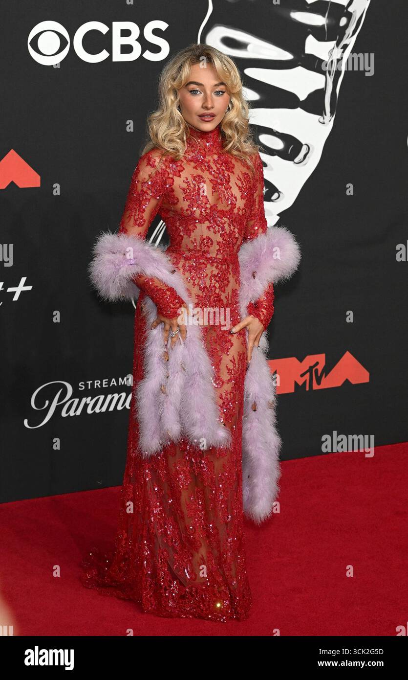 Sabrina Carpenter attends the 2025 MTV Video Music Awards at UBS Arena ...