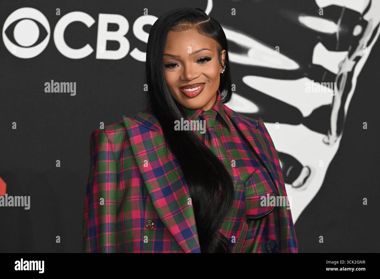 GloRilla attends the 2025 MTV Video Music Awards at UBS Arena on ...