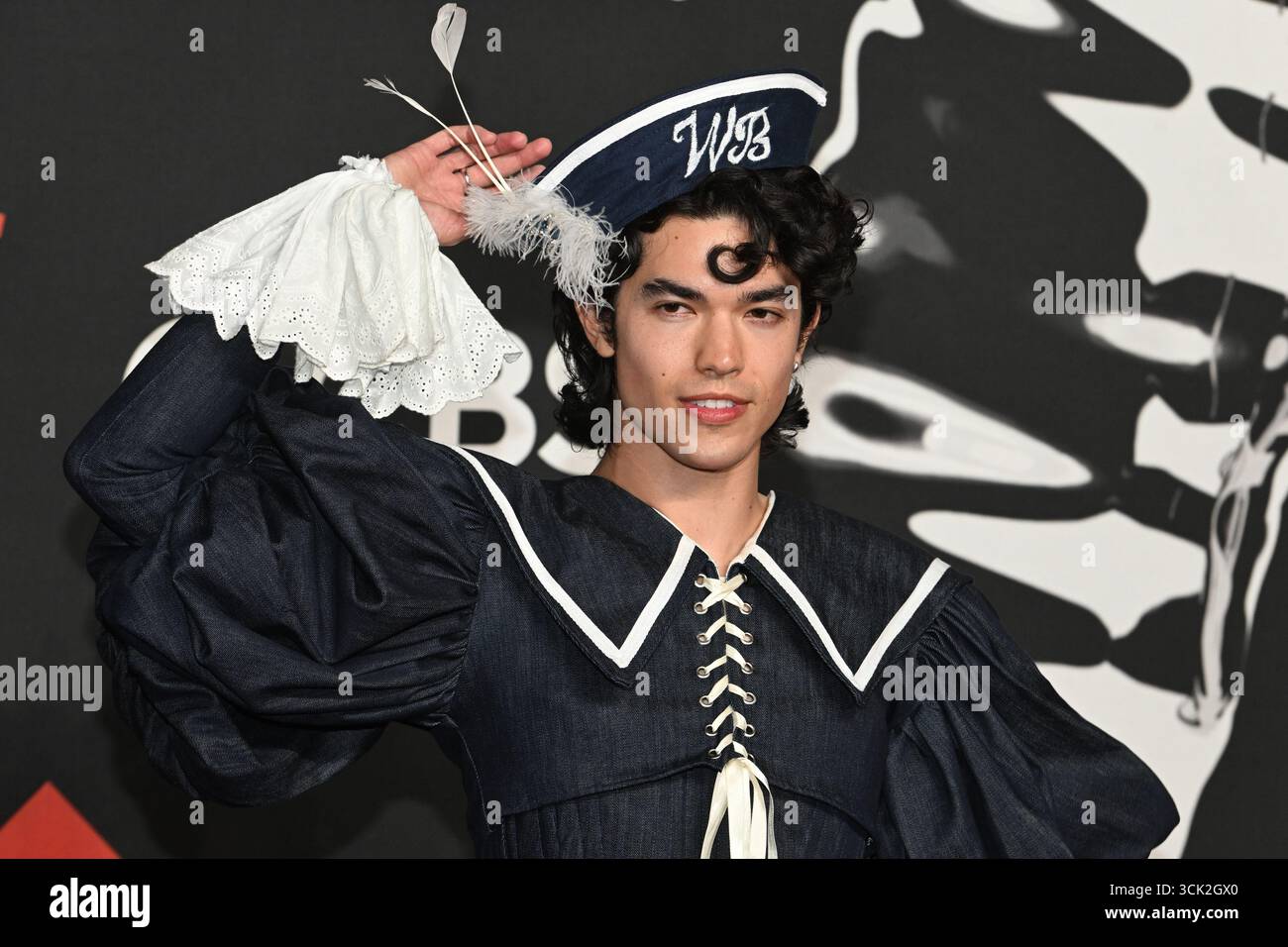 Elmont, USA. 08th Sep, 2025. Conan Gray attends the 2025 MTV Video ...