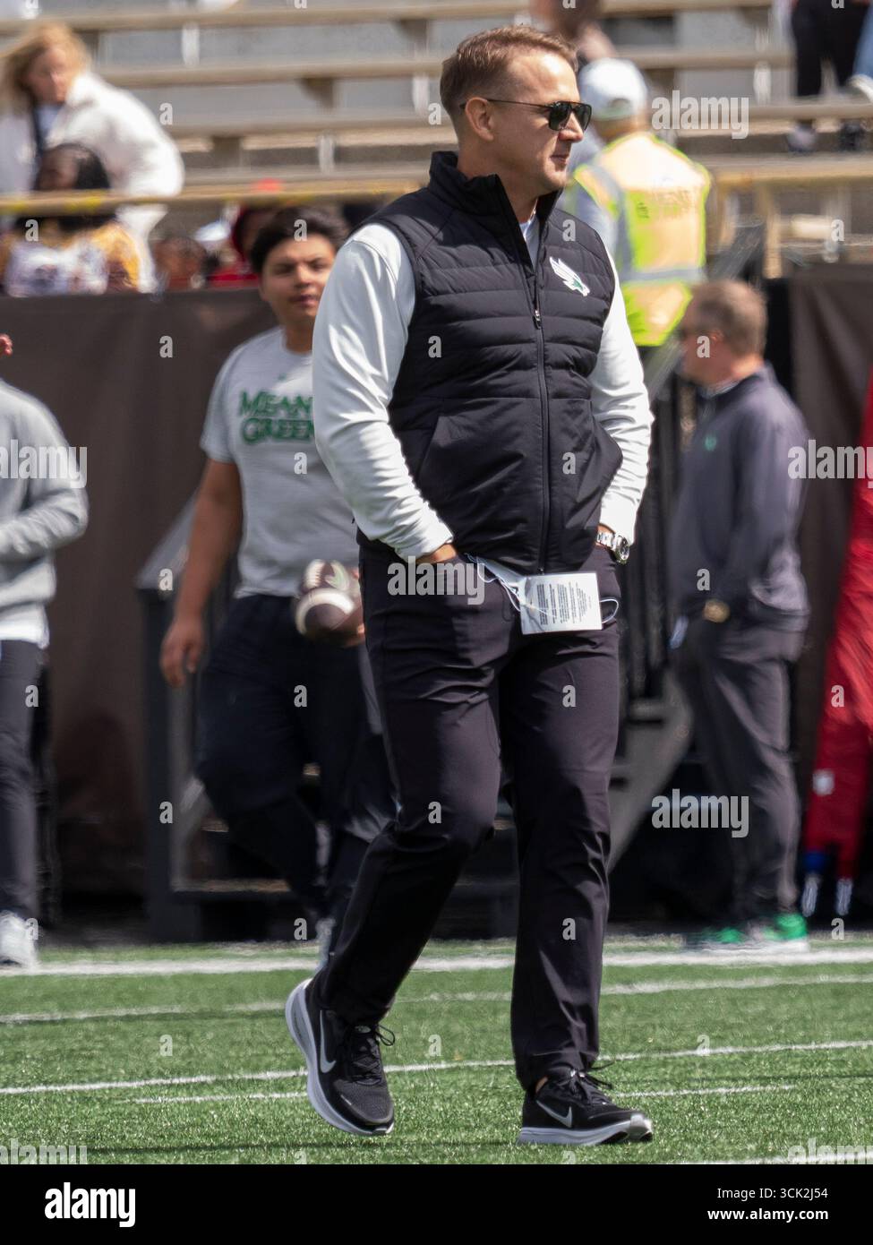 KALAMAZOO, MI - SEPTEMBER 06: North Texas Mean Green head coach Eric Morris observes his players ...