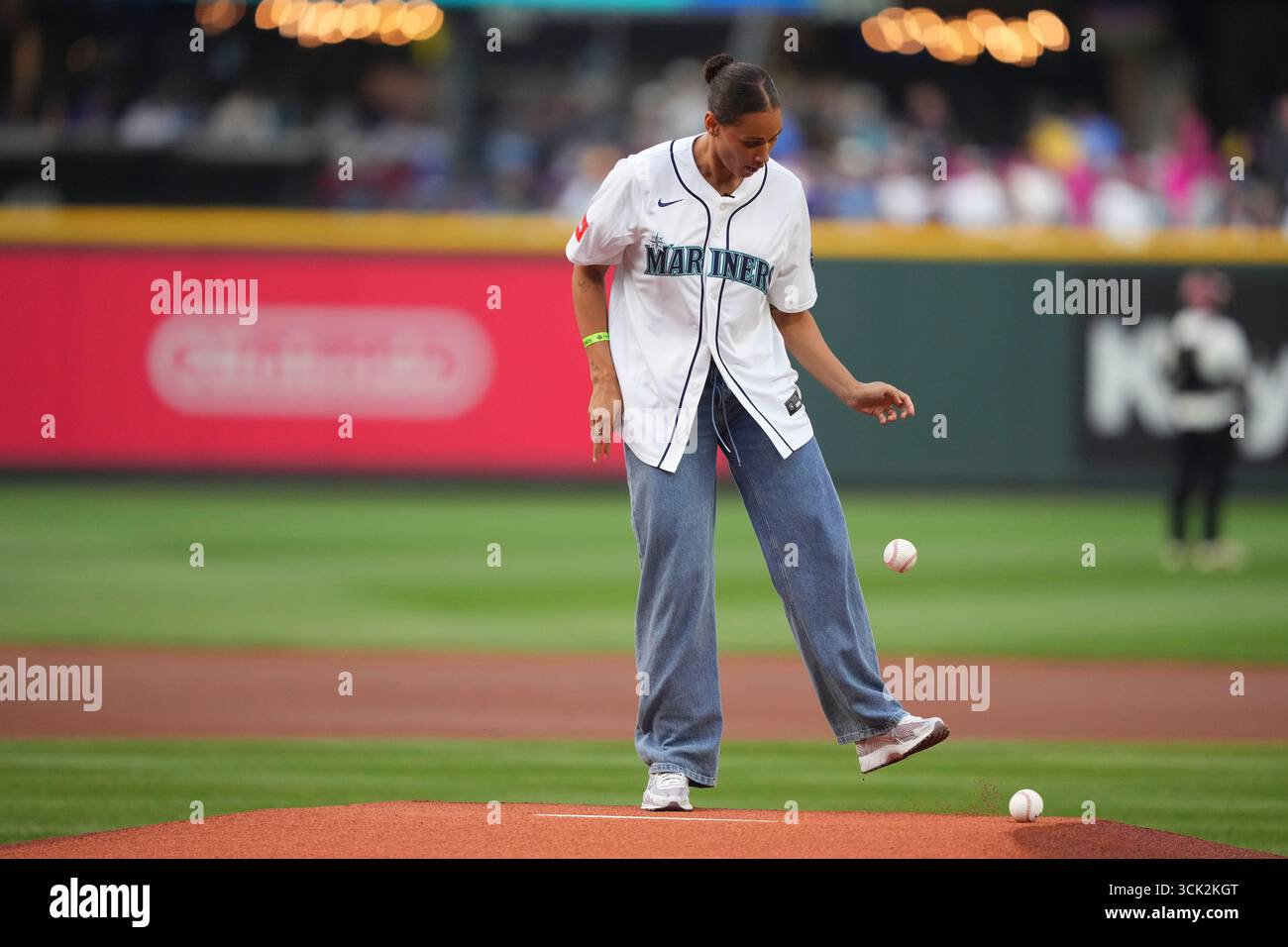 Seattle Reign and United States national team soccer player Lynn ...