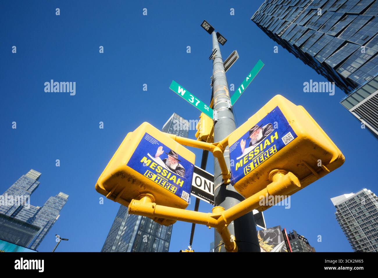 Schneerson posters hi-res stock photography and images - Alamy