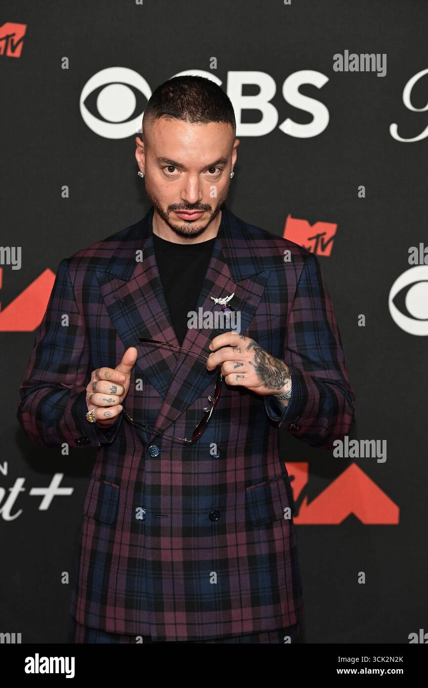 Elmont, USA. 08th Sep, 2025. J Balvin attends the 2025 MTV Video Music ...