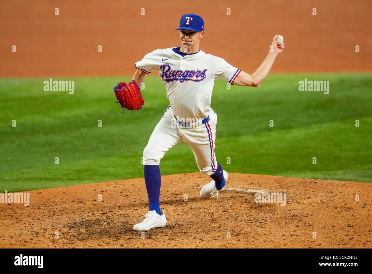 Texas Rangers pitcher Hoby Milner throws against the Milwaukee Brewers ...