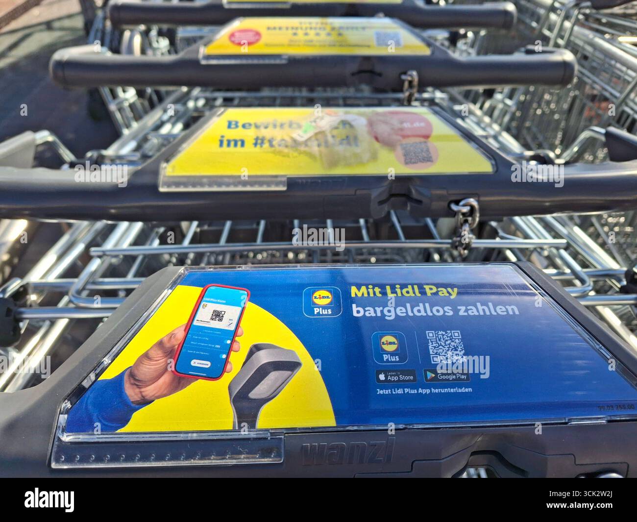 Stockbilder 09/2025 Lidl Discounter Hamburg Hamburg Deutschland ...