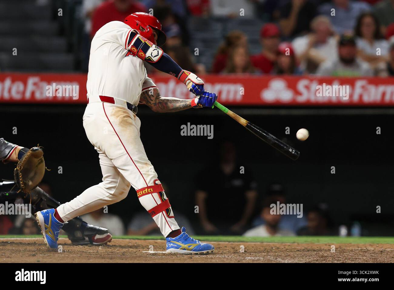 Los Angeles Angels' Yoán Moncada hits a home run during the seventh ...