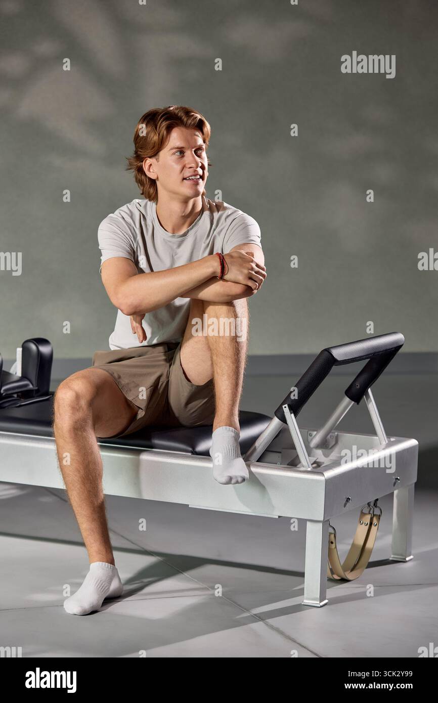 Well dressed man appears hi-res stock photography and images - Alamy