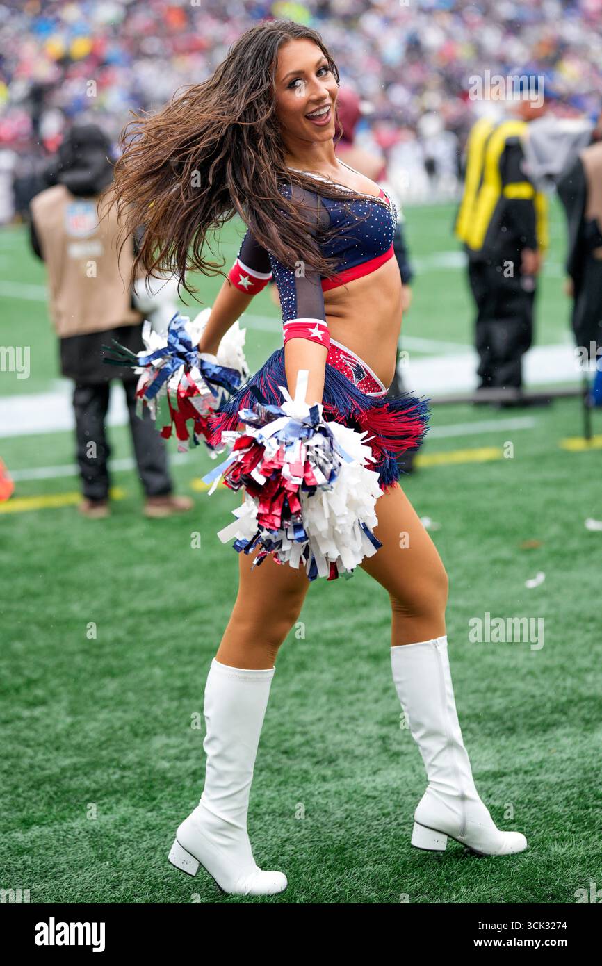 New England Patriots cheerleader Taylor Yeley performs during the 2025 ...
