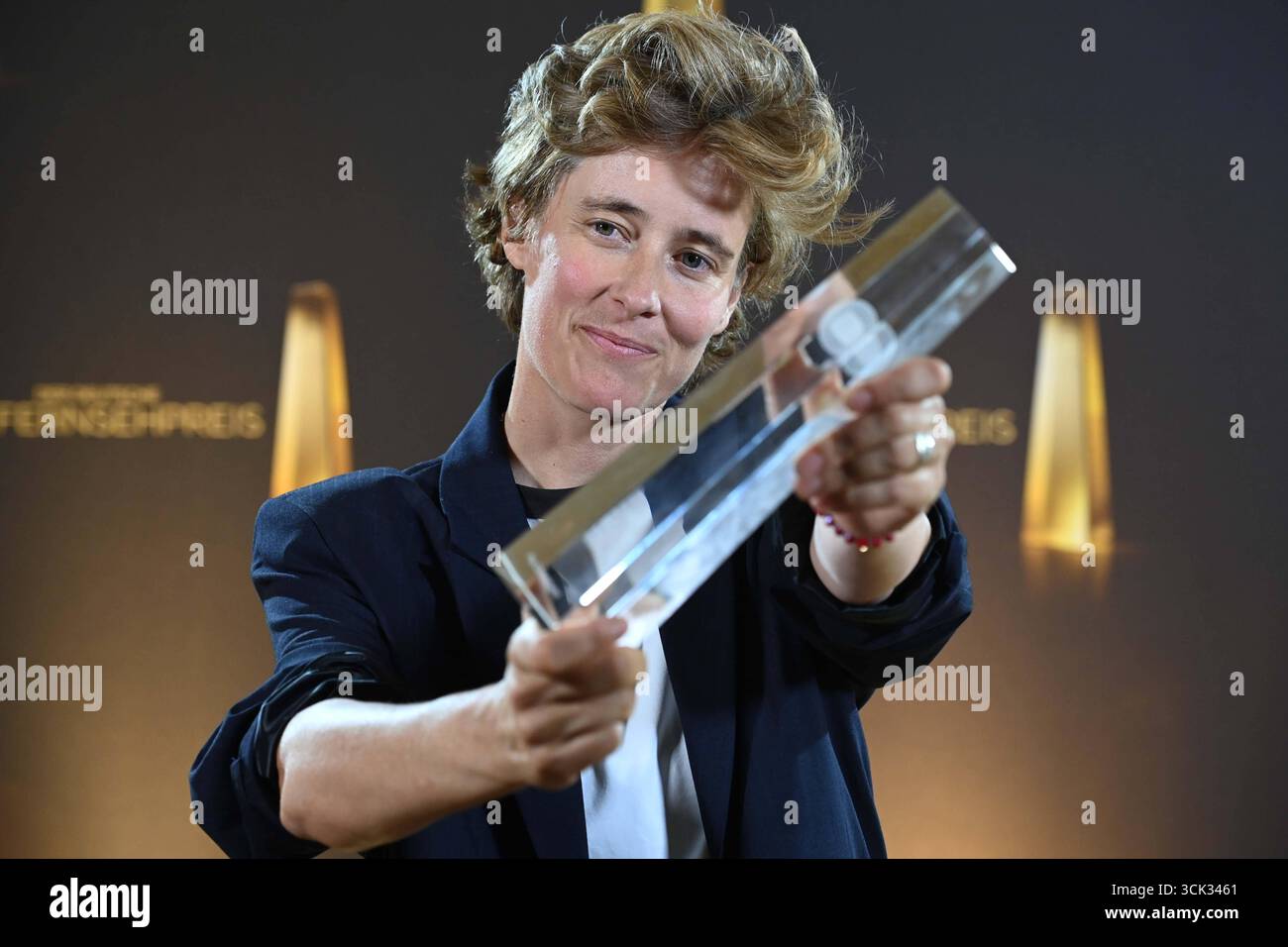 Pia STRIETMANN , Regisseurin, fuer Herrhausen Der Herr des Geldes ...