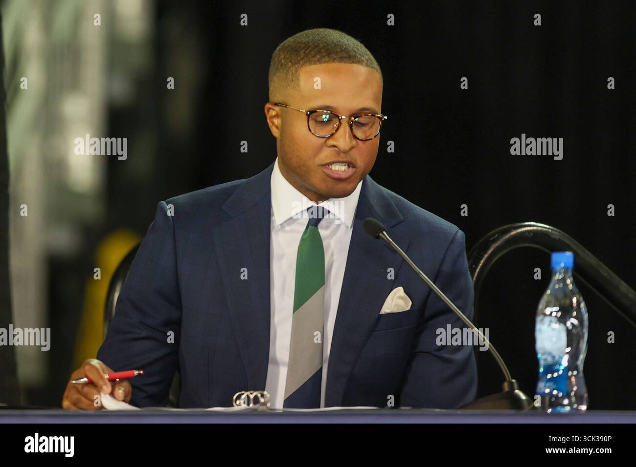 New Orleans, United States. 09th Sep, 2025. Co-moderator Darryl Forges ...