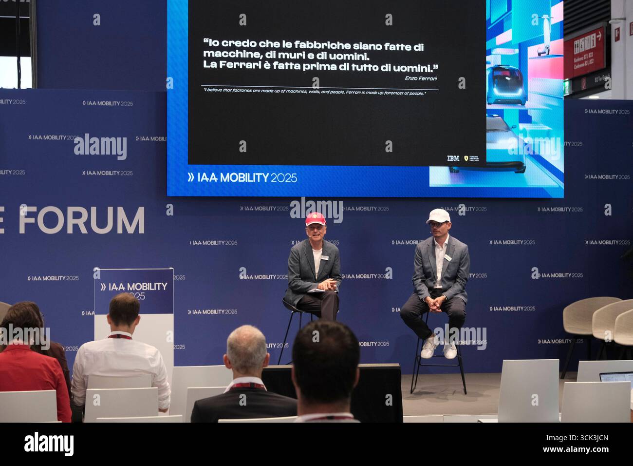 IBM Bühnengespräch mit Luigi Menzo und Peter Schel auf der IAA Mobility ...