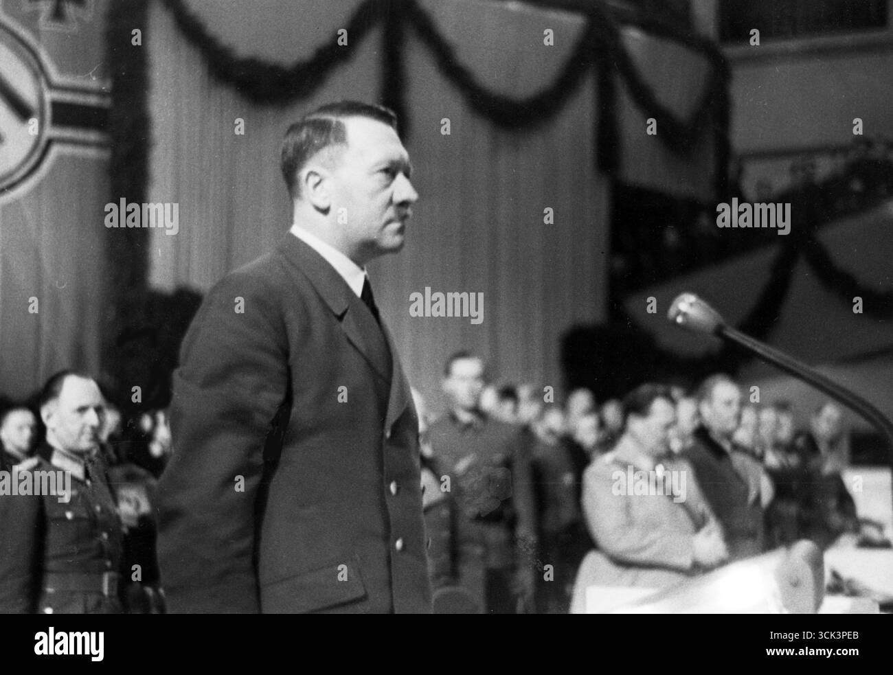 Adolf hitler speech hi-res stock photography and images - Alamy