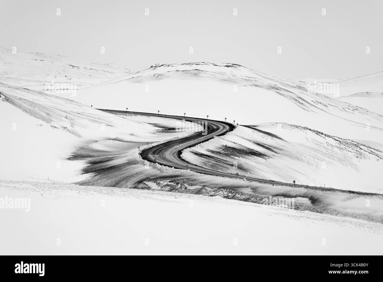 Daytime scenic view snow Black and White Stock Photos & Images - Alamy