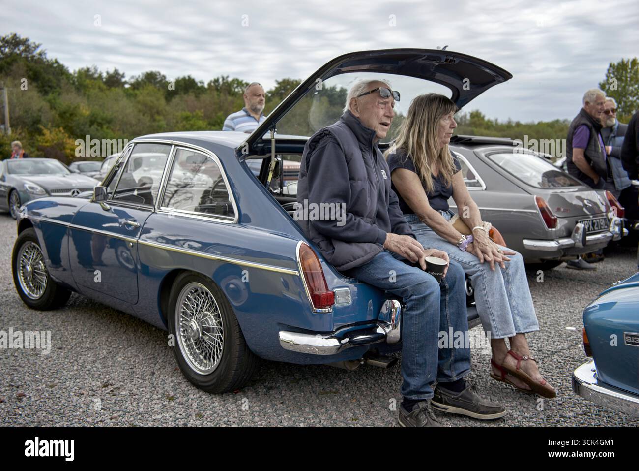 Car meet hi-res stock photography and images - Alamy