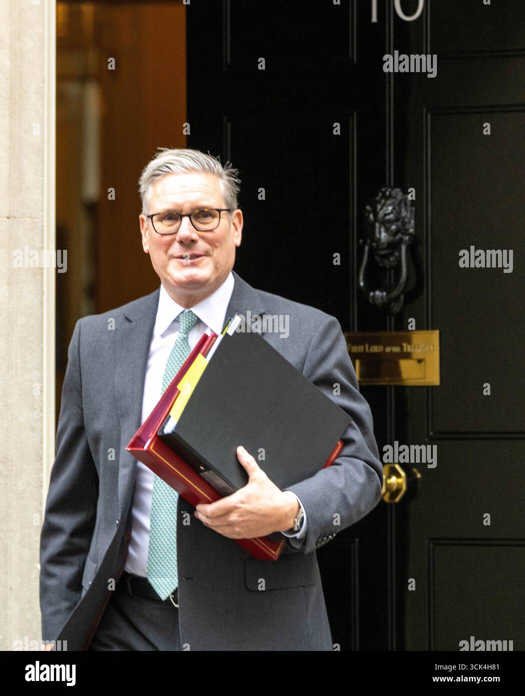 London UK 10 Sept 2025 Kier Starmer, Prime Minister, leaves 10 Downing ...