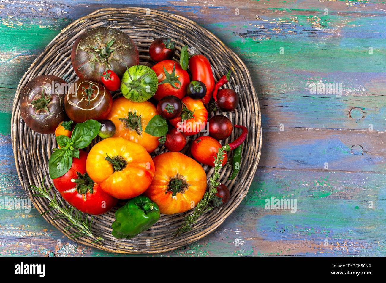 Tomato varieties on black hi-res stock photography and images - Alamy