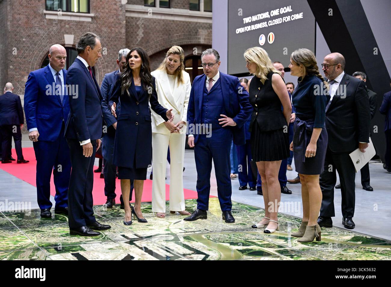 Antwerp, Belgium. 10th Sep, 2025. Port of Antwerp CEO Jacques ...
