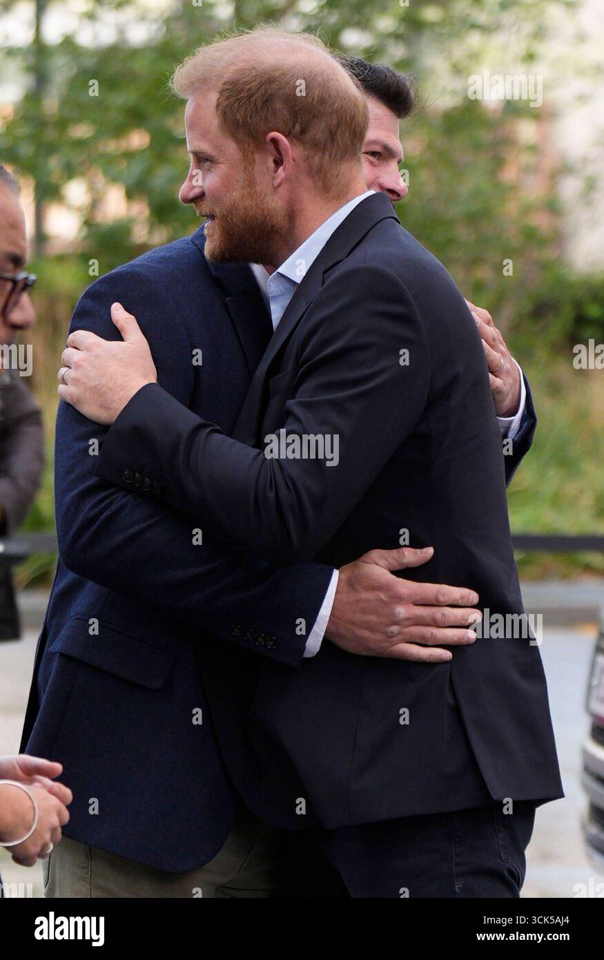 The Duke of Sussex (right), with former army captain and paralympian ...