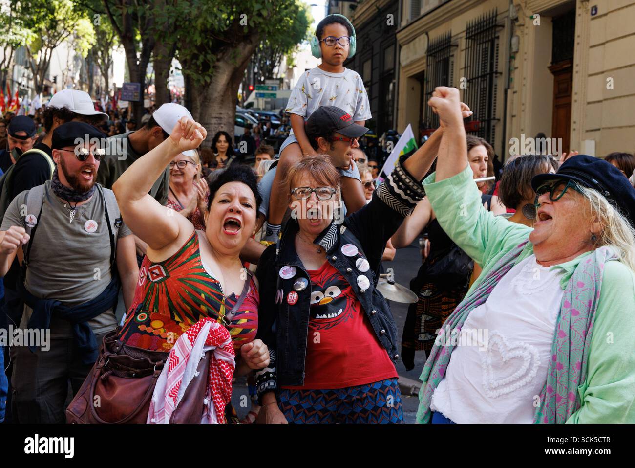 demonstration by the "block everything" movement in Marseille on 10 ...