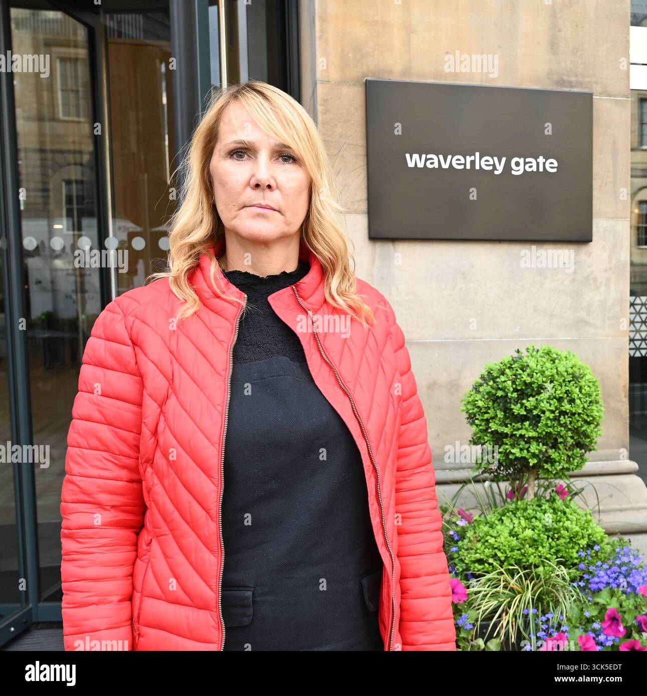 UK: Eljamel Inquiry Protest, Edinburgh at Waverley Gate in Edinburgh ...