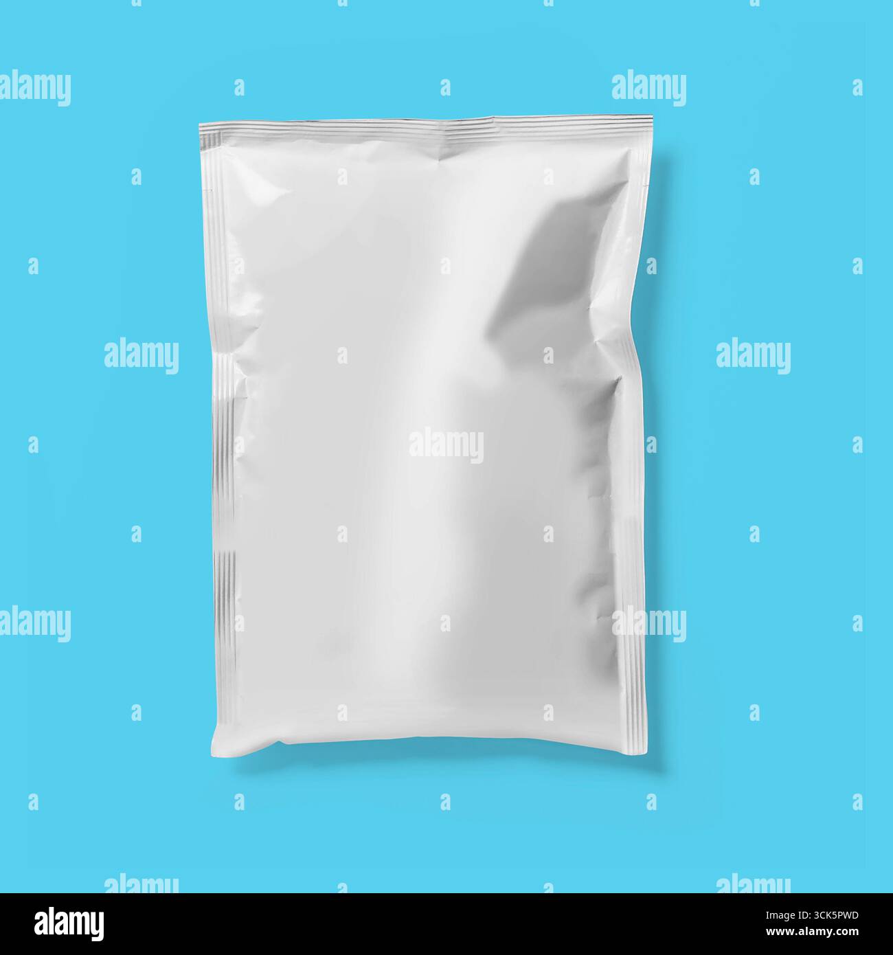 Plain green packaging pouch hi-res stock photography and images - Alamy