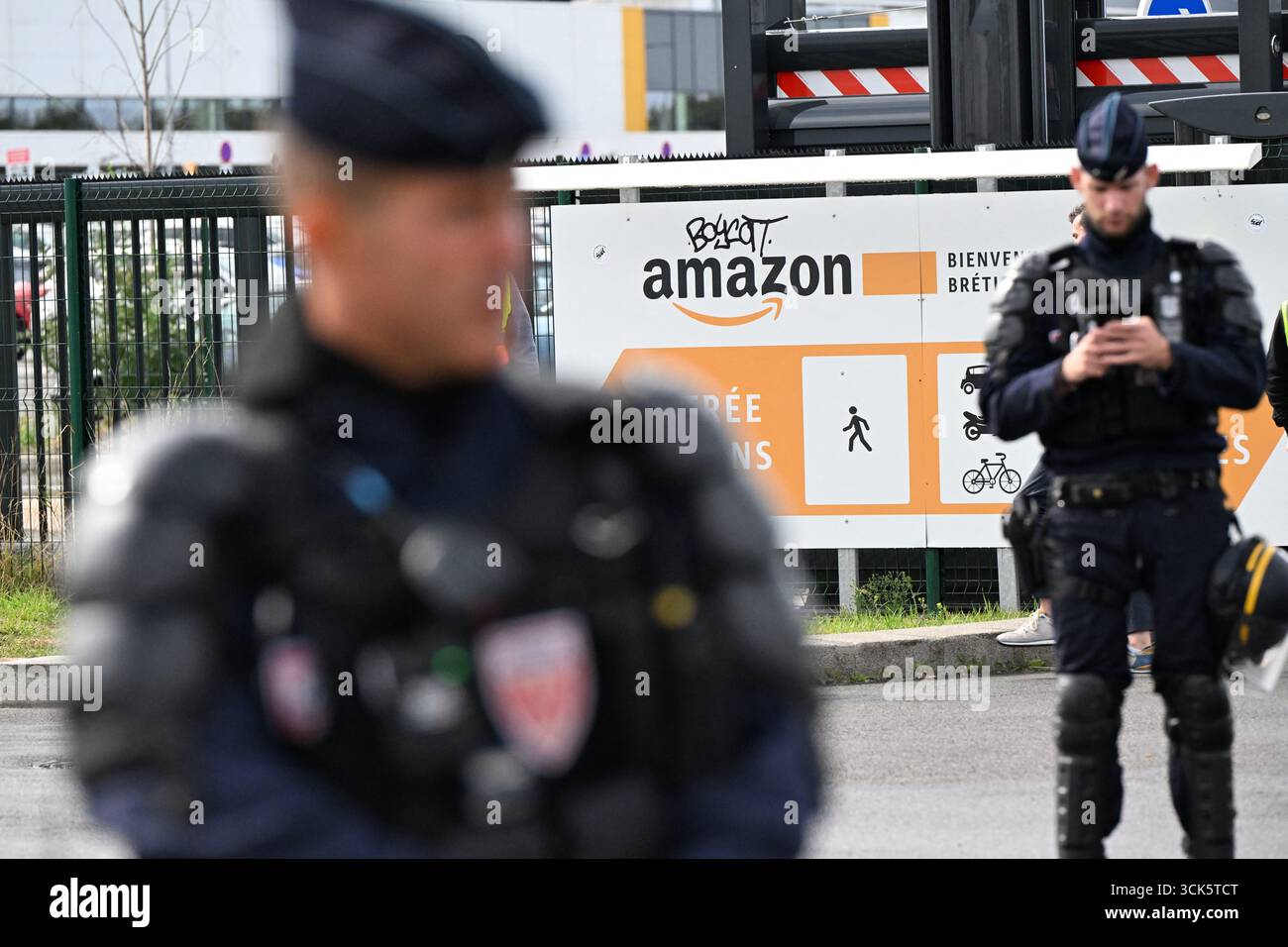 Police CRS monitoring during the day of strike action, blockades, and ...