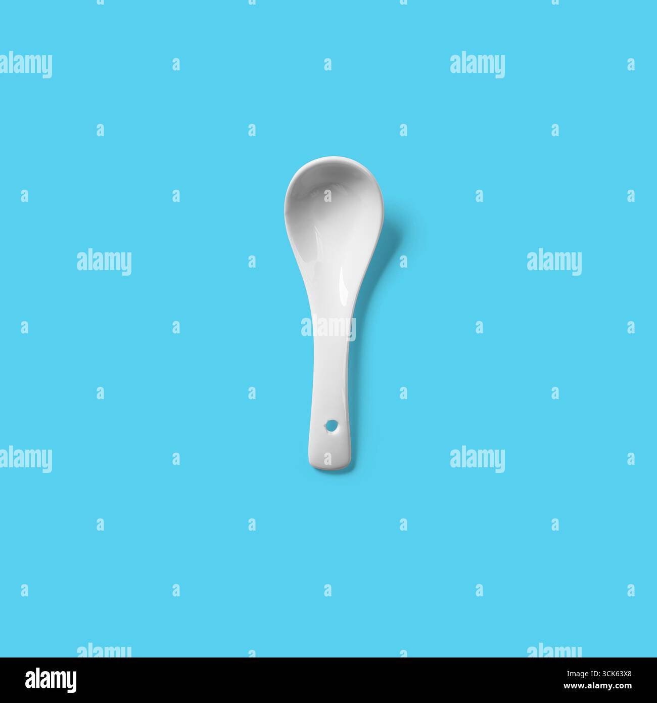Simple white spoon designed hi-res stock photography and images - Alamy