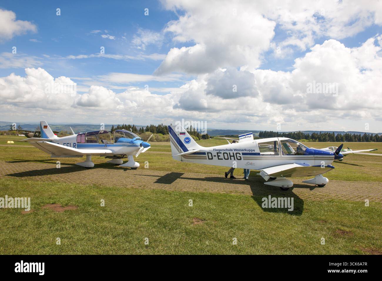 Small sports airplane towing hi-res stock photography and images - Alamy