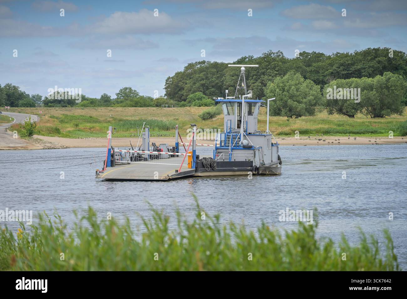 Fähre Werben, Elbe, Sachsen-Anhalt, Deutschland *** Ferry Werben, Elbe ...